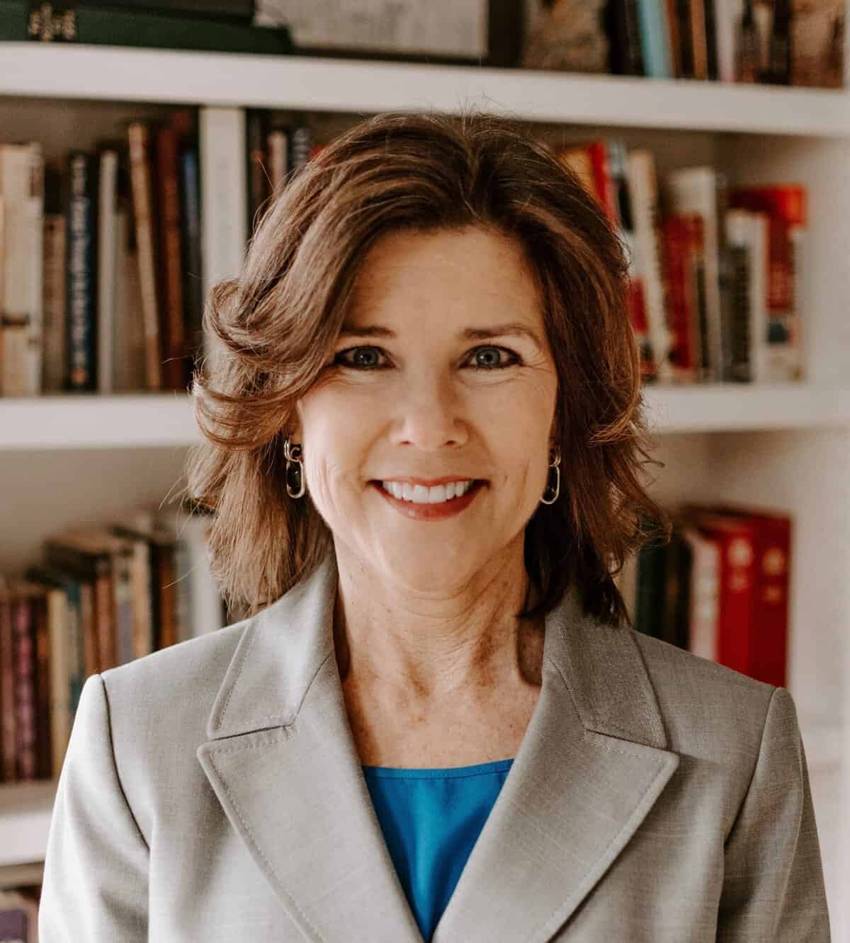 Mrs. Kelli Burns - Christian Counselors Network